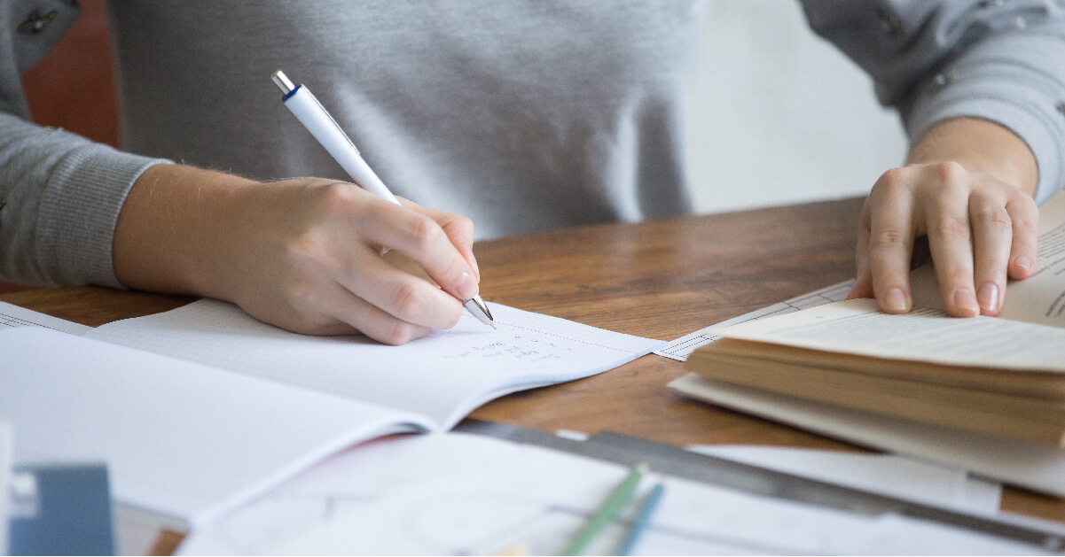 Research Skills, Reading & Writing for Thesis Literature Review - Micro ...